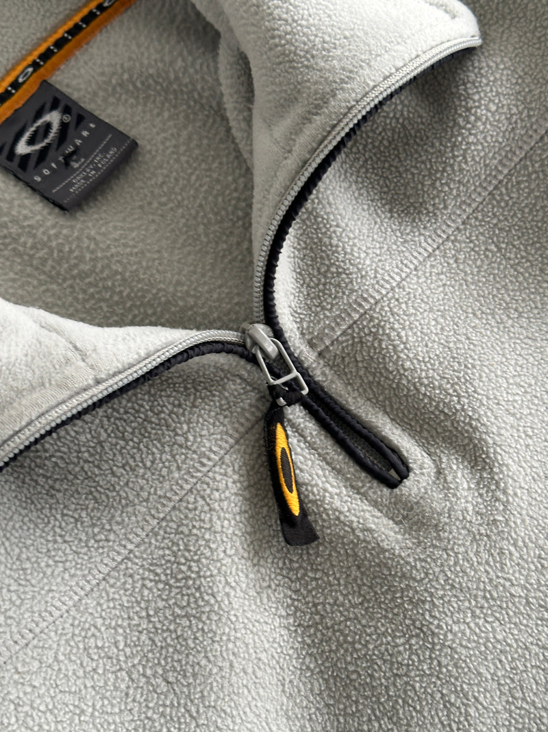 00's Oakley 1/4 Zip Pullover Fleece (L) – Smooth Cactus